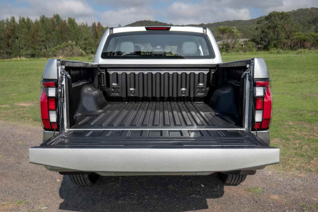 FOTON Tunland V7 C 2WD Ute driven for 2026. - Motoring Minute